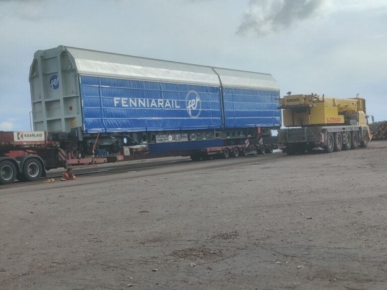 Lifting of wagon - Hacklin Hamiko