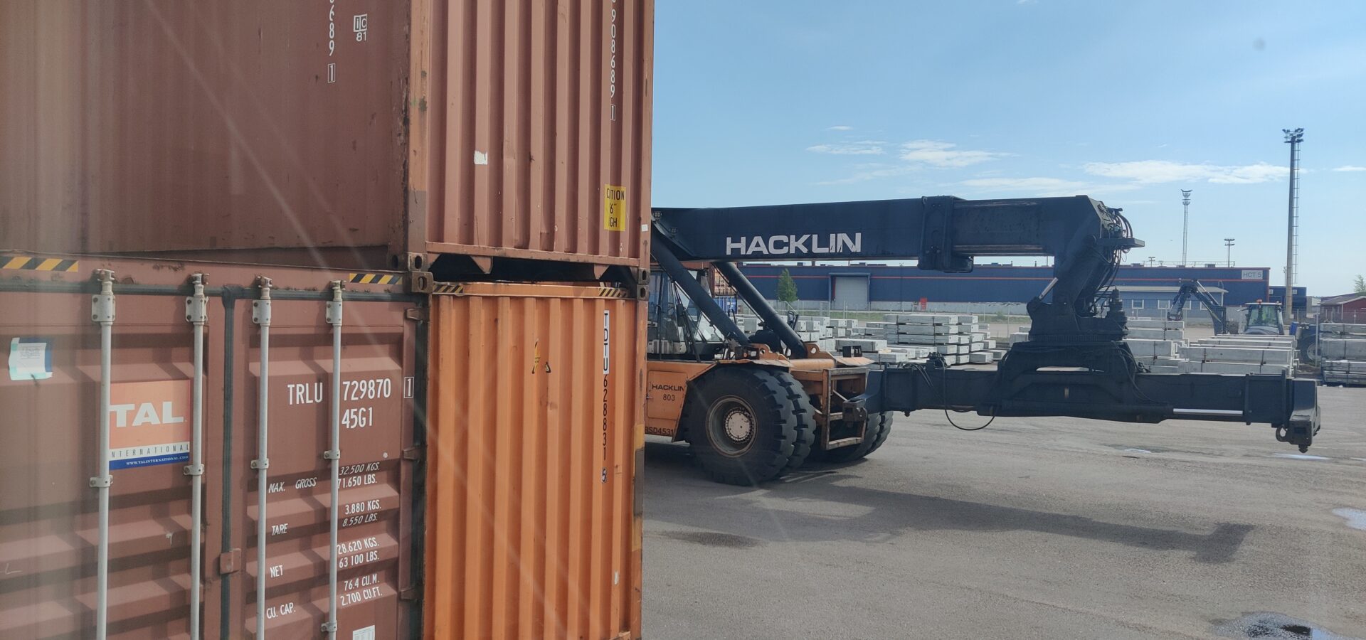 Container depot services - Hacklin Hamiko