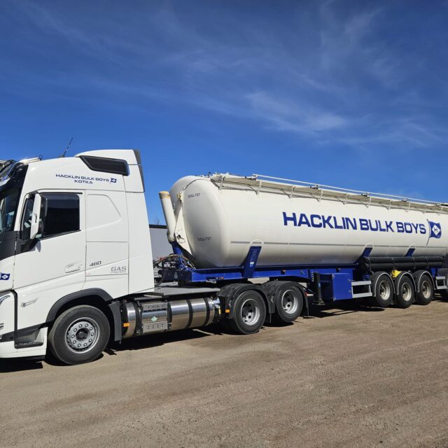 Hacklin Hamiko • Forwarding and warehousing services