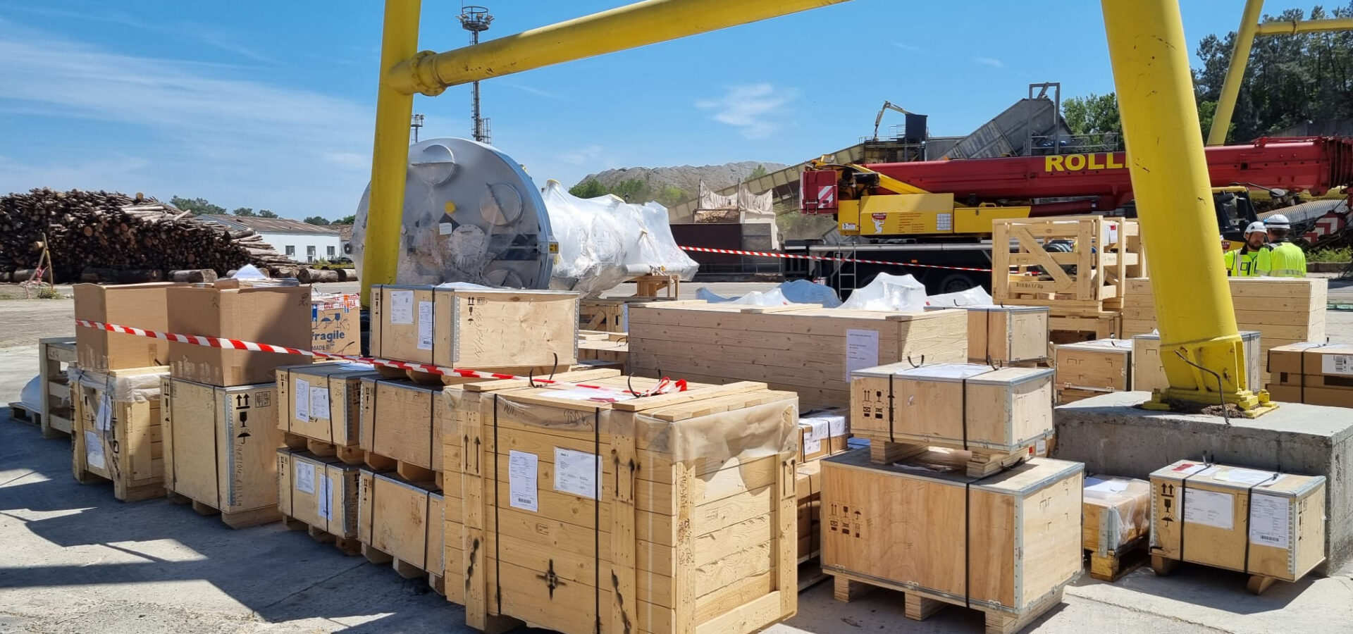 Project warehouse service - Hacklin Hamiko